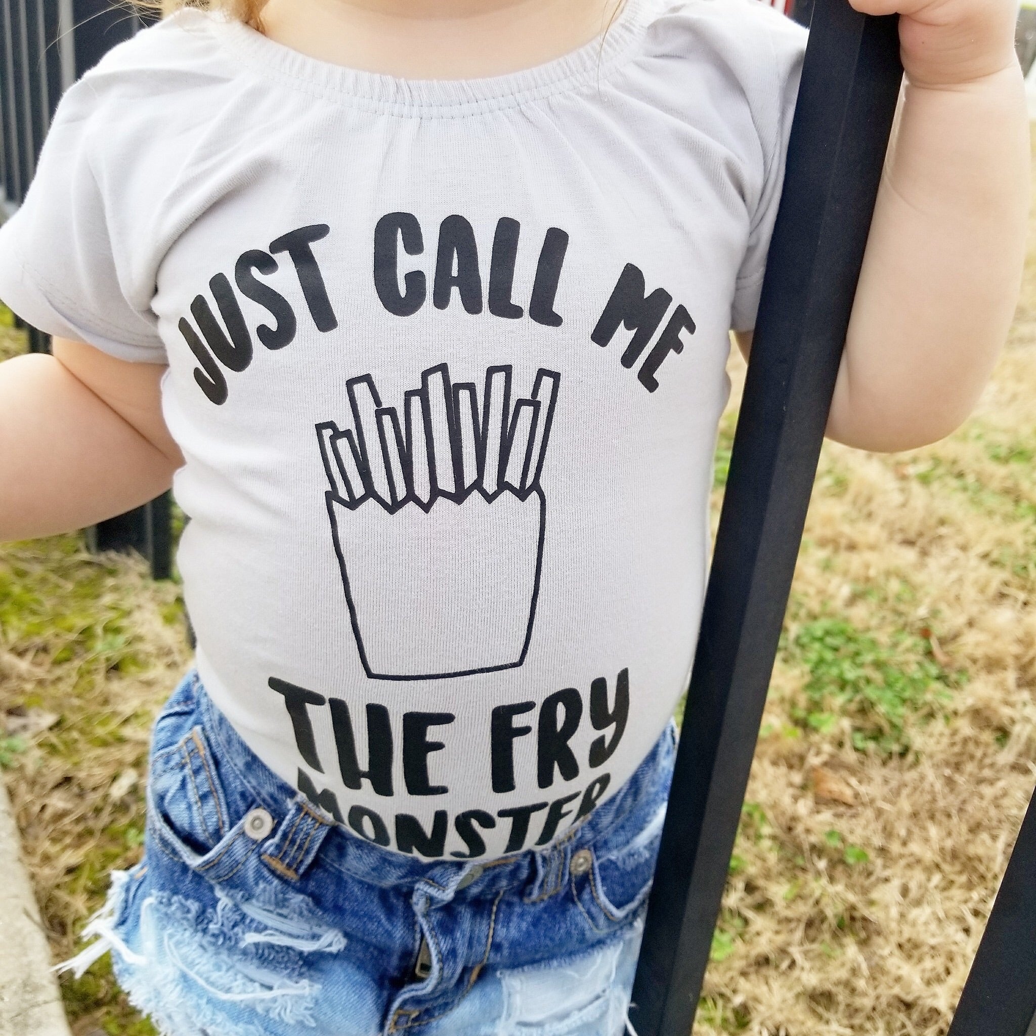 Fry Monster Design – Chloe + Piper